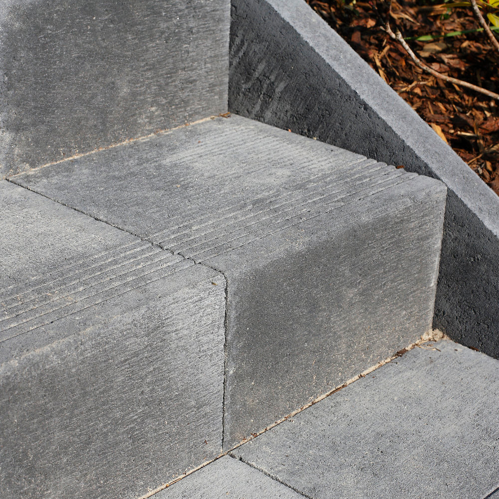 Prvek schodišťový BEST CANTO standard přírodní 300×370×170 mm
